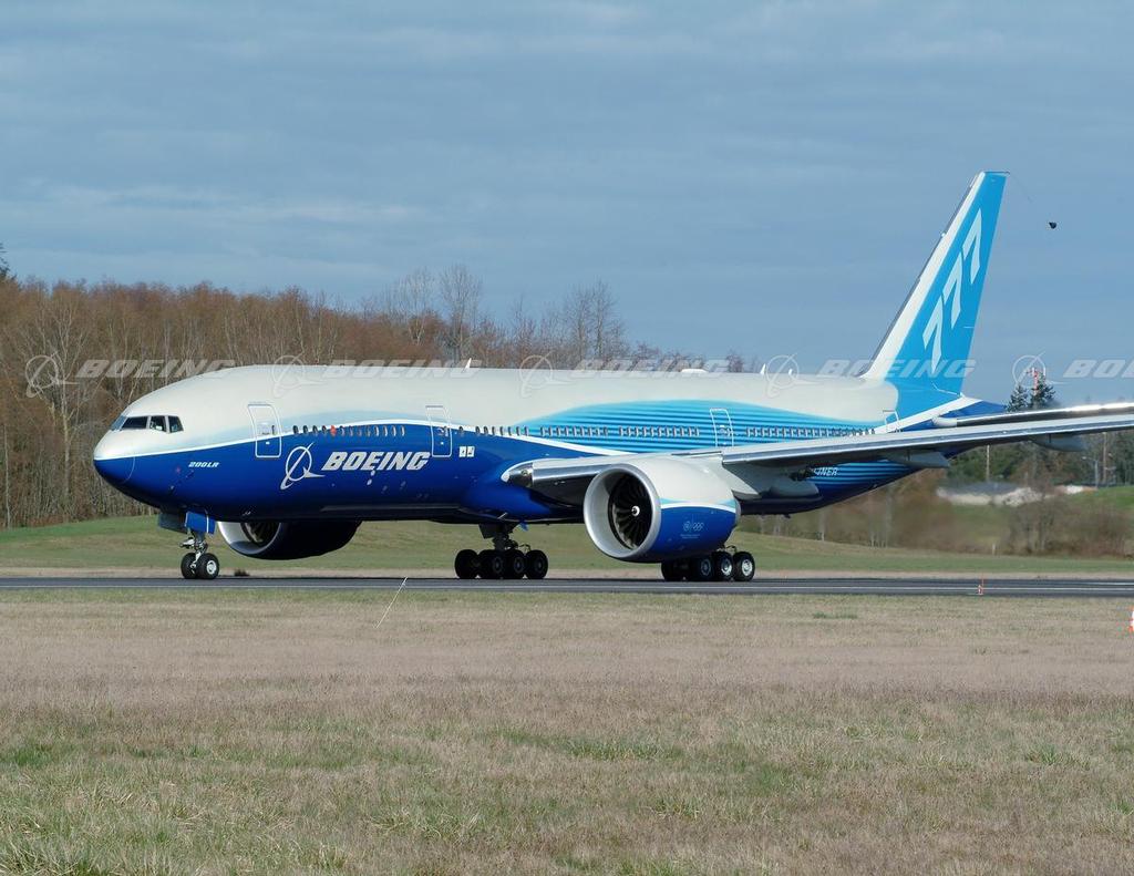 Boeing Images - 777-200LR in New Livery