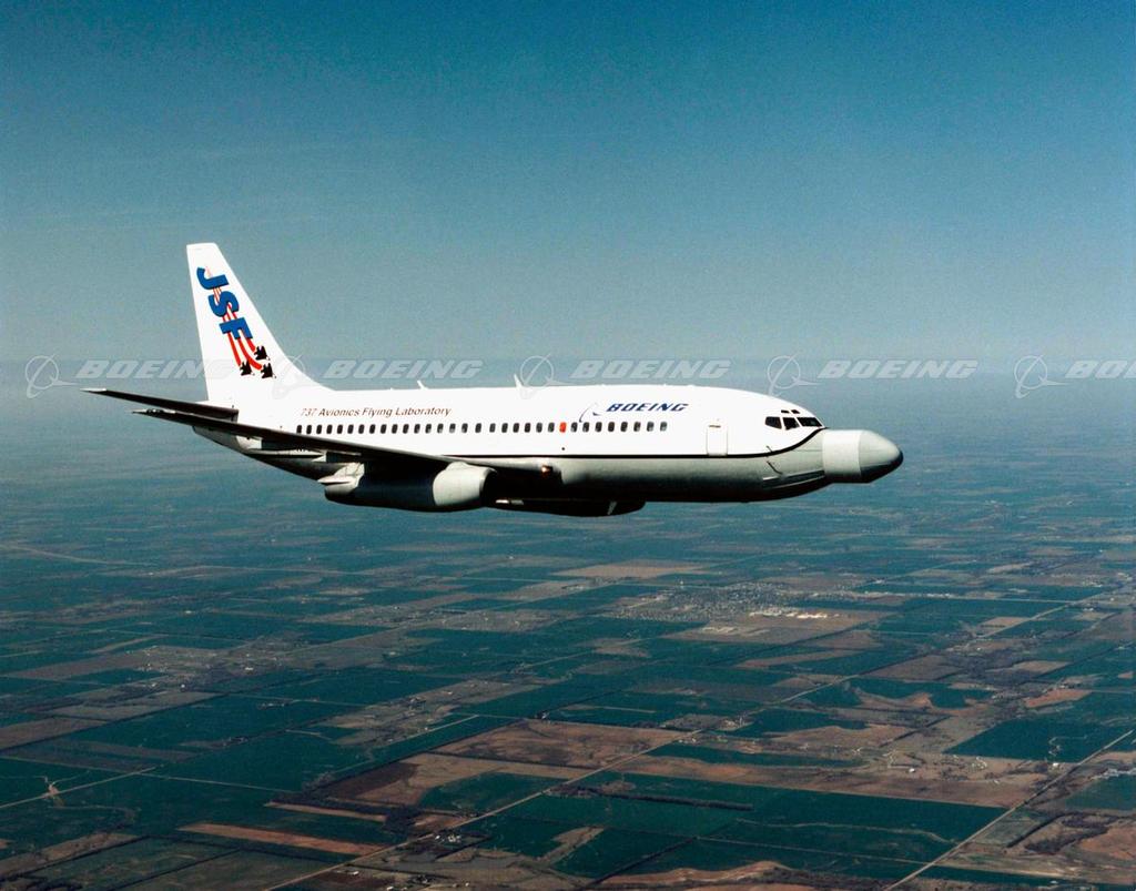 Boeing Images - Joint Strike Fighter Program 737 Avionics Flying Laboratory