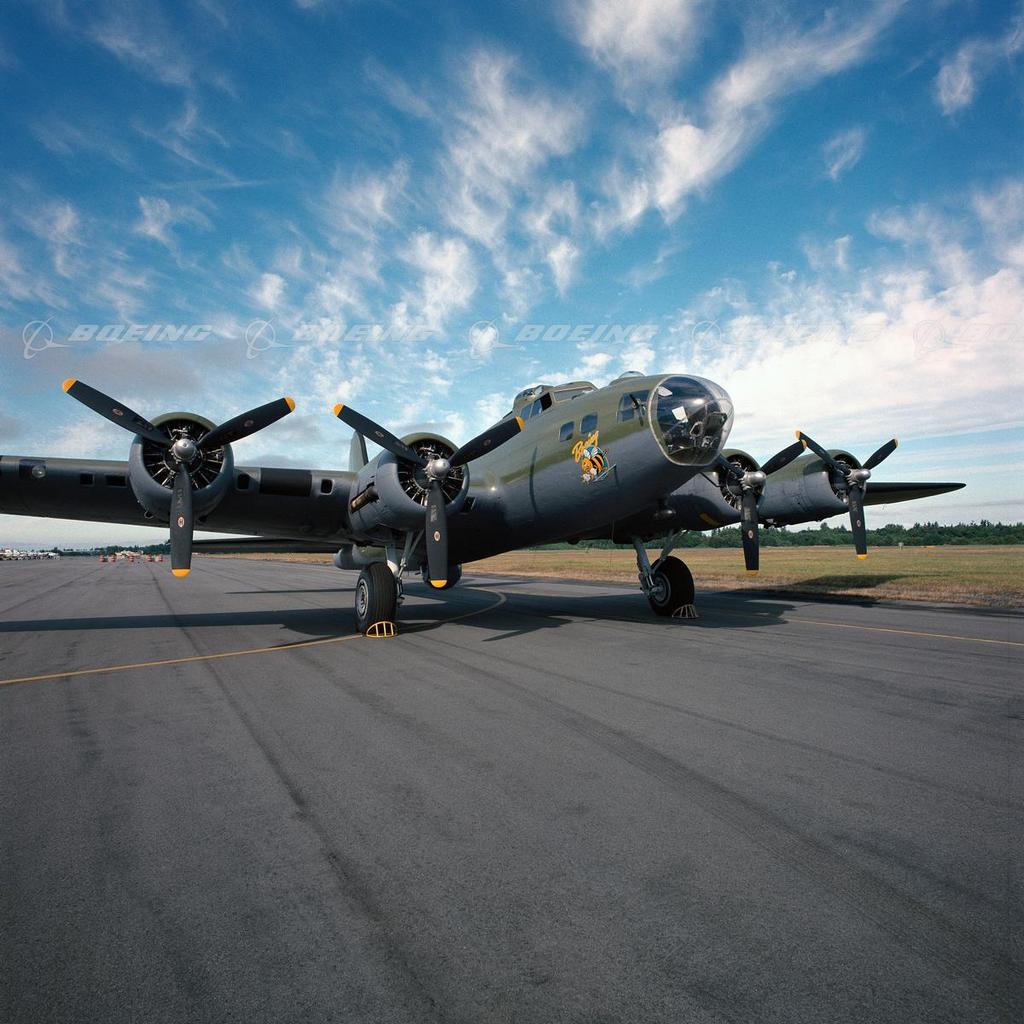 Boeing Images - B-17F Flying Fortress Restoration