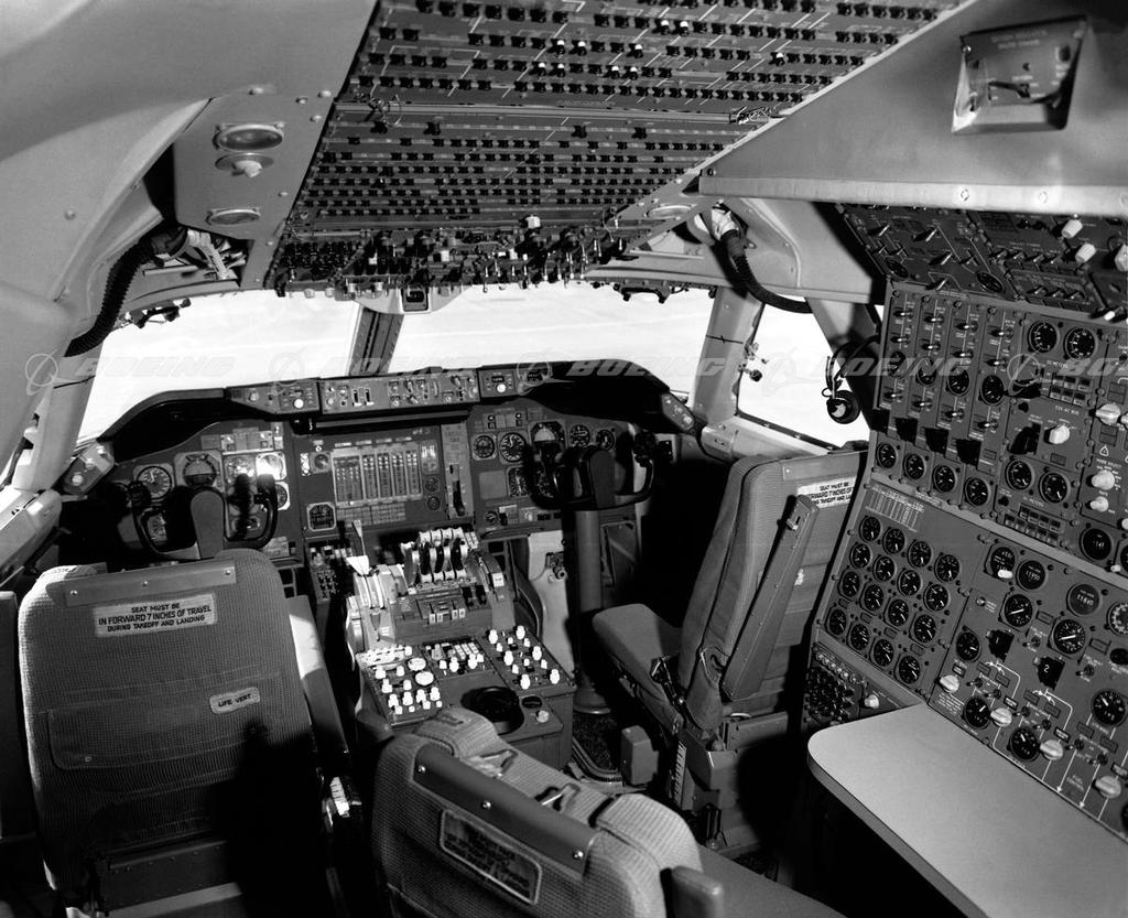 Boeing Images - Early 747 Flight Deck