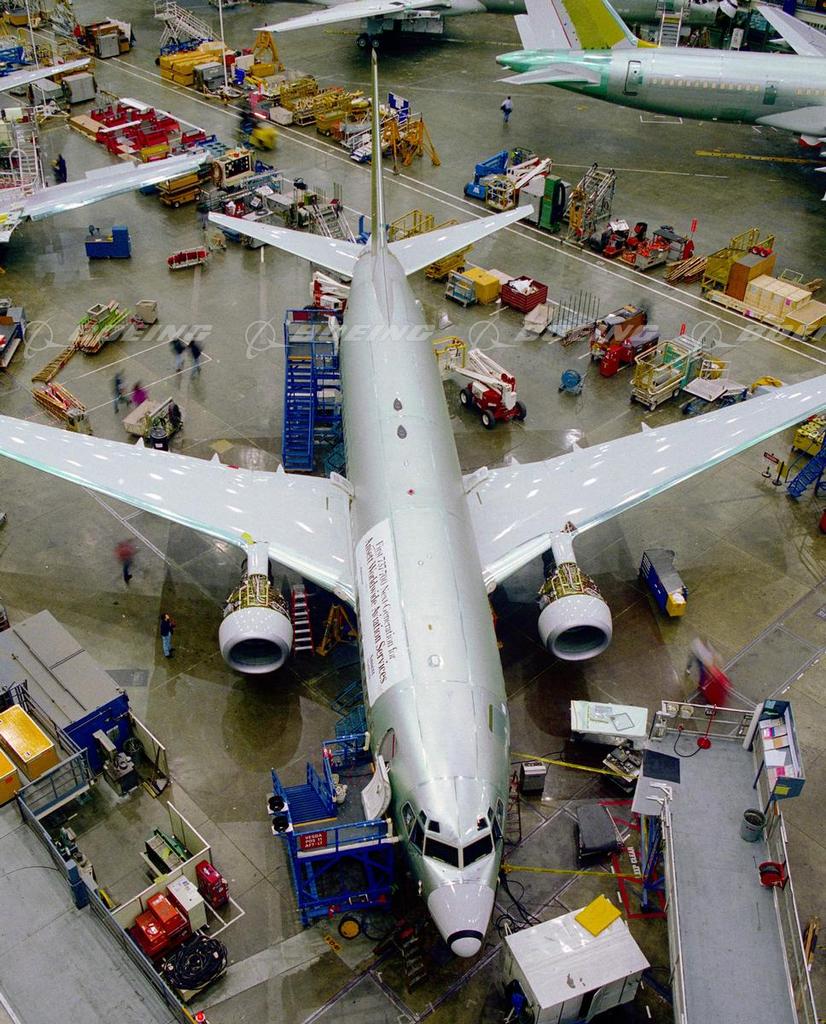 Boeing Images - Ansett Worldwide's First Boeing 737-700 Readies for ...