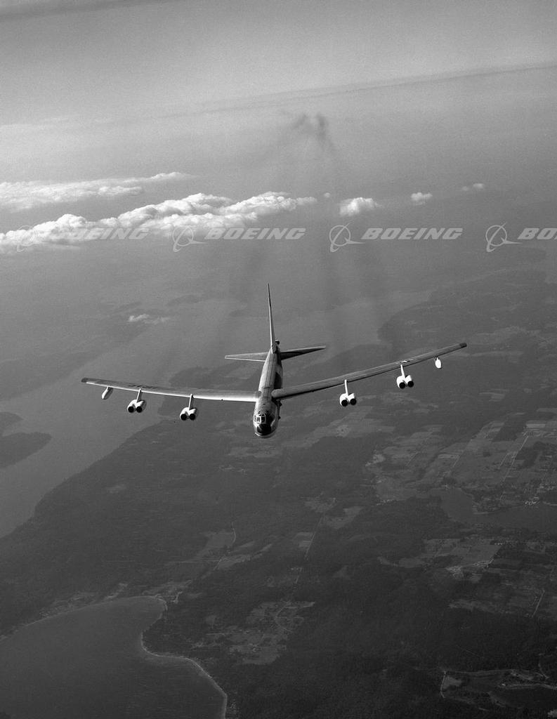 Boeing Images - RB-52B Stratofortress in Flight