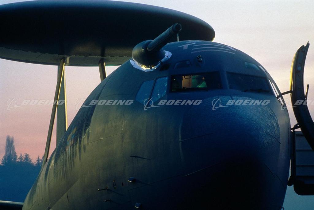 Boeing Images - E-3 AWACS Aerial Refueling Probe and Rotating Dome