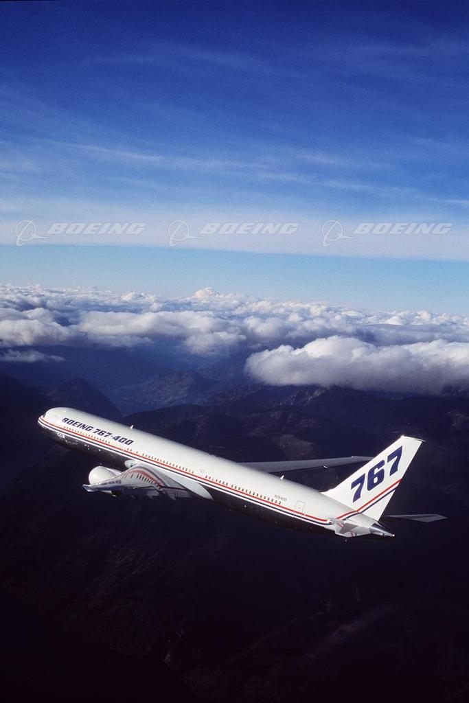 Boeing Images - 767-400ER First Flight
