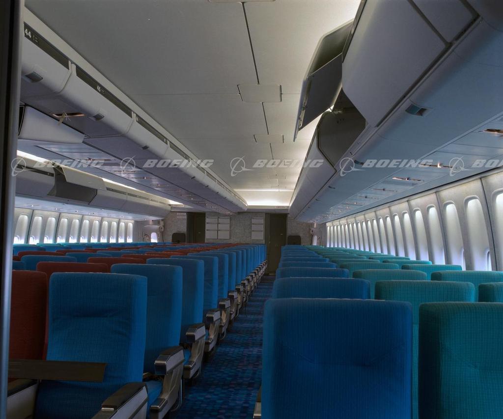 Boeing Images - 747-100 SR Interior