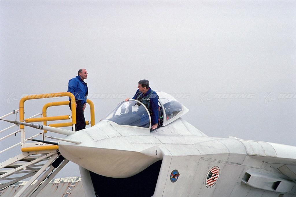 Boeing Images - Boeing JSF X-32B Completes Low- and Medium-Speed Taxi Tests