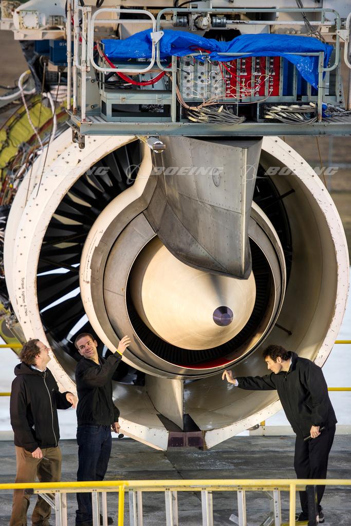 Boeing Images - Ground Testing of a CMC Engine Exhaust Nozzle on R-R ...