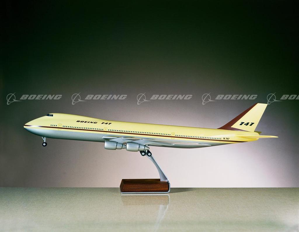 Boeing Images - Early 747 Concept Model