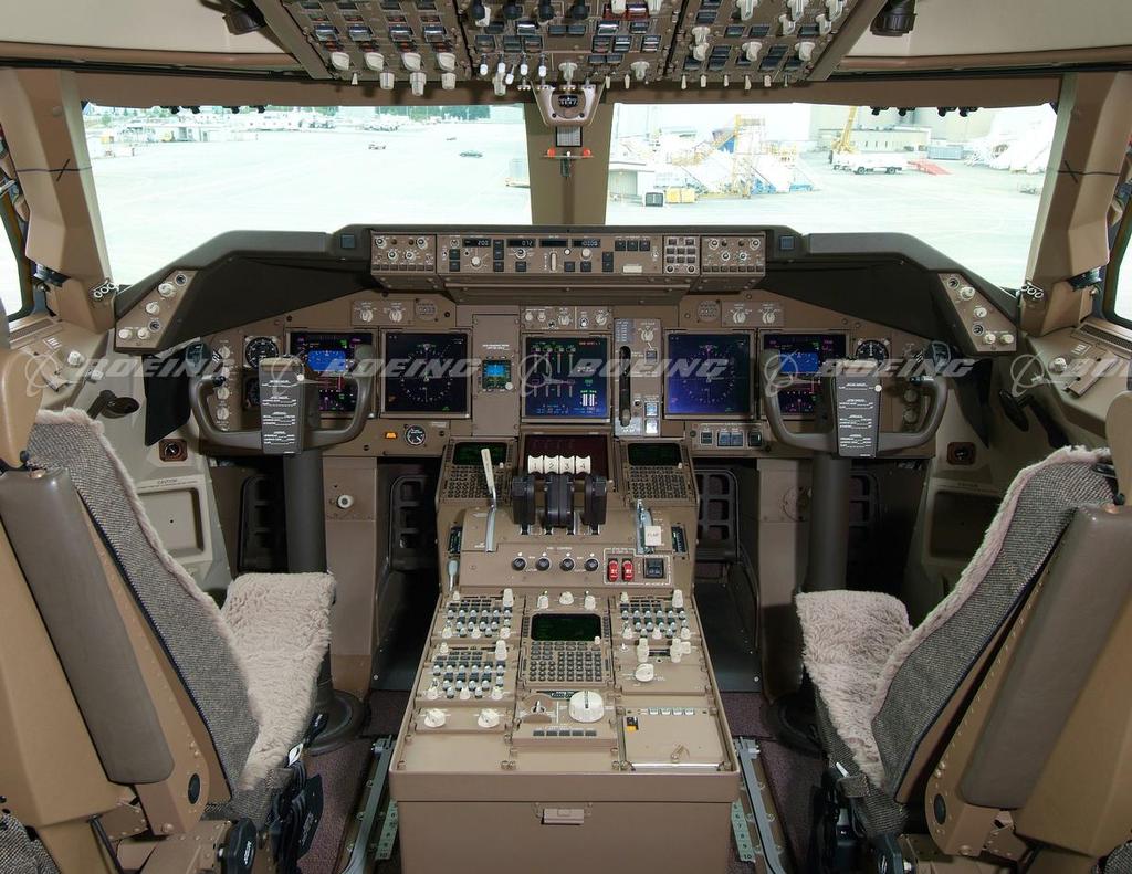 Boeing Images - 747-400 Flight Deck