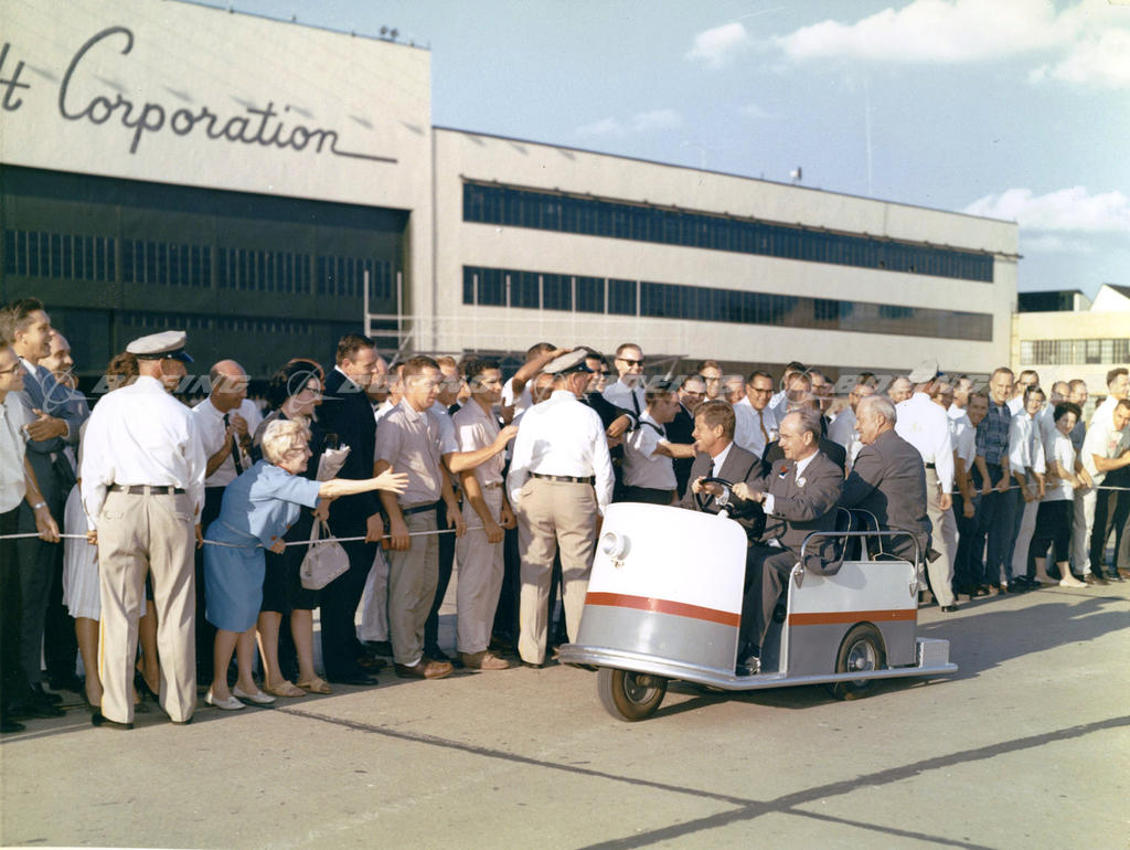 Boeing Images - John F. Kennedy Tour at McDonnell Aircraft Corporation