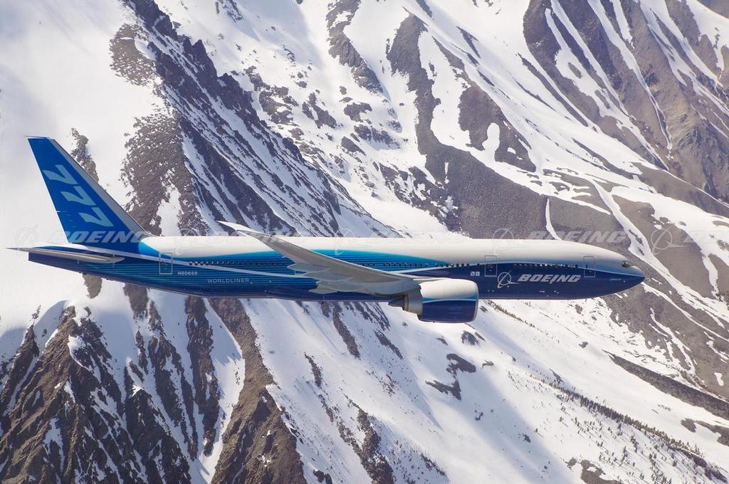 Boeing Images - 777-200LR Worldliner on Record Breaking Flight