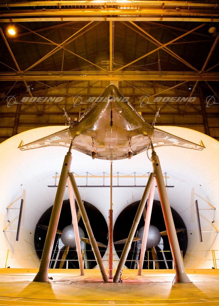 Boeing Images - X-48B Blended Wing Body in Wind Tunnel