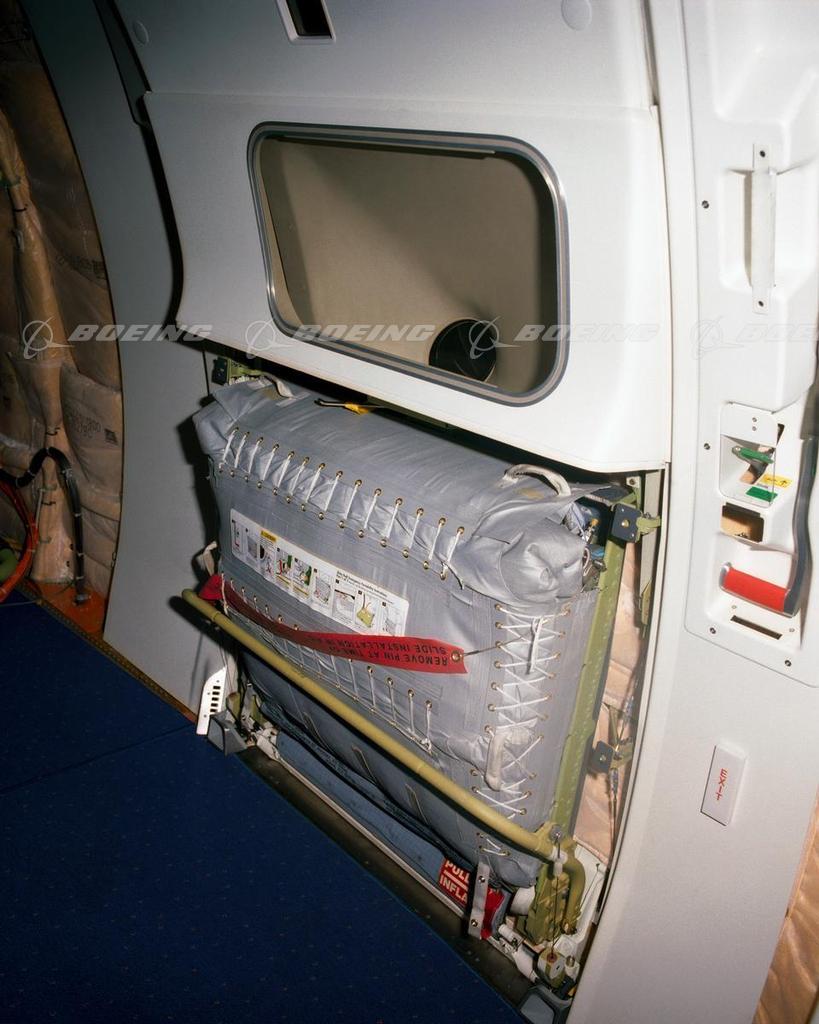Boeing Images - 767-400ER Emergency Exit Door Slide