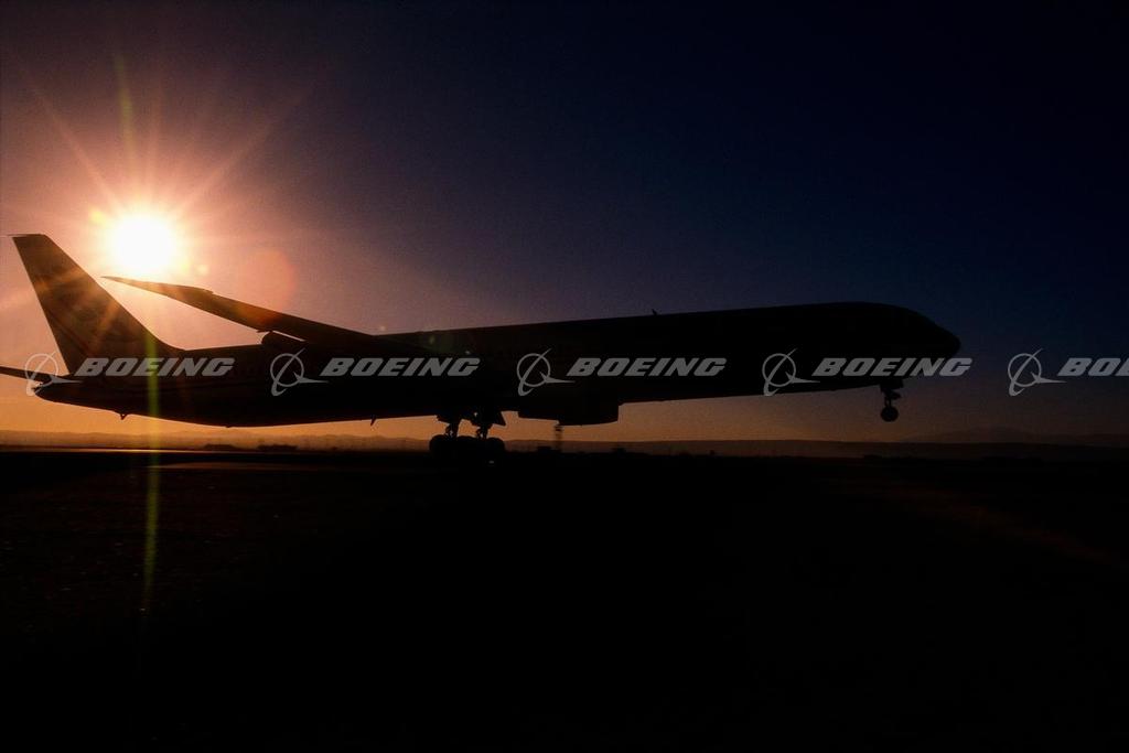 Boeing Images - 767-400ER Silhouette Landing at Sunset