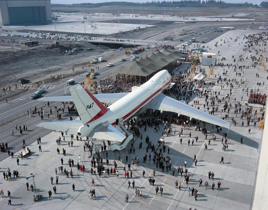 Boeing Images - 747-100 Factory Rollout