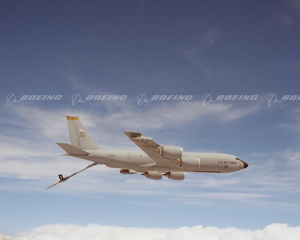 Boeing Images - KC-135 Stratotanker with Refueling Boom Lowered