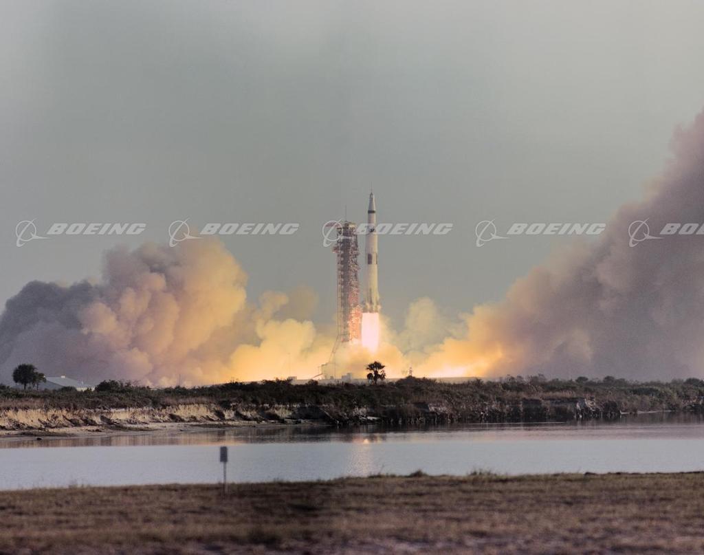Boeing Images - Apollo 8 Liftoff