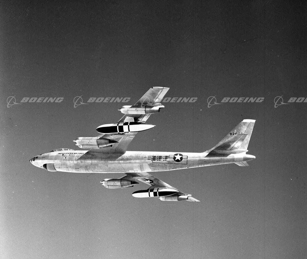 Boeing Images - Test of External Wing Fuel Tanks on B-47B Stratojet