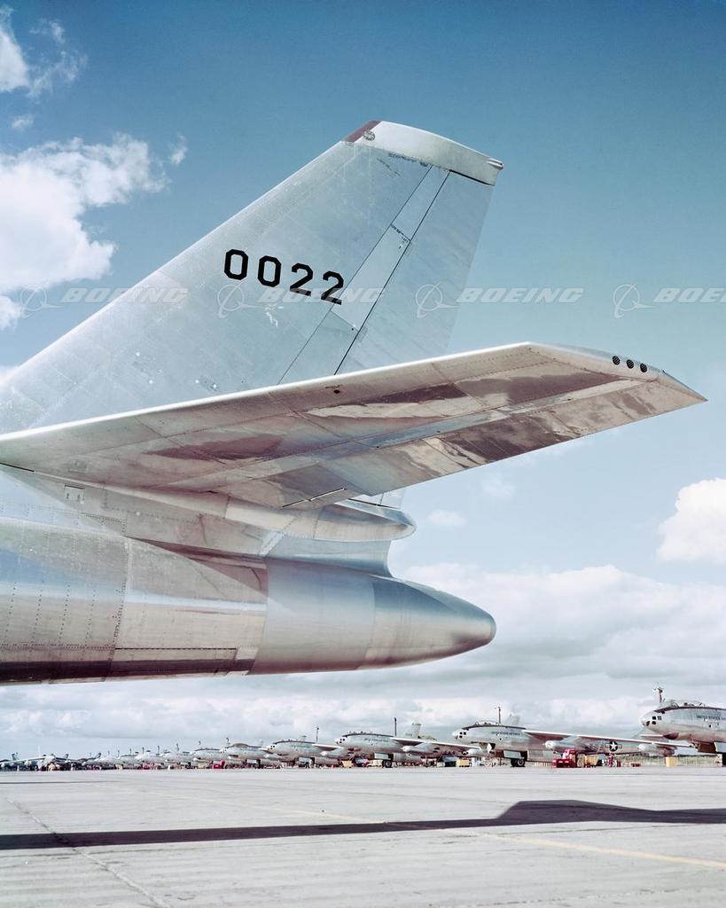 Boeing Images - B-47B Stratojet Line Up in Wichita