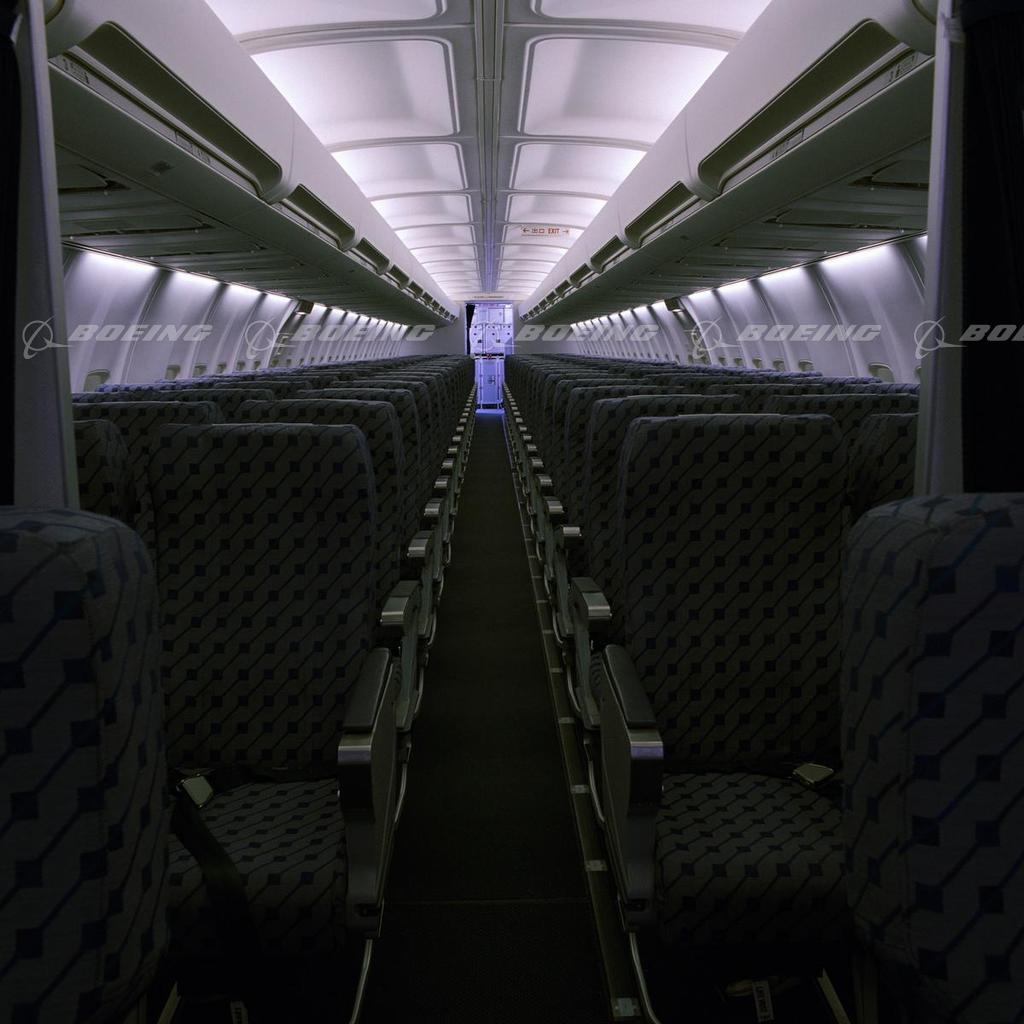 Boeing Images - 737-300 Passenger Cabin