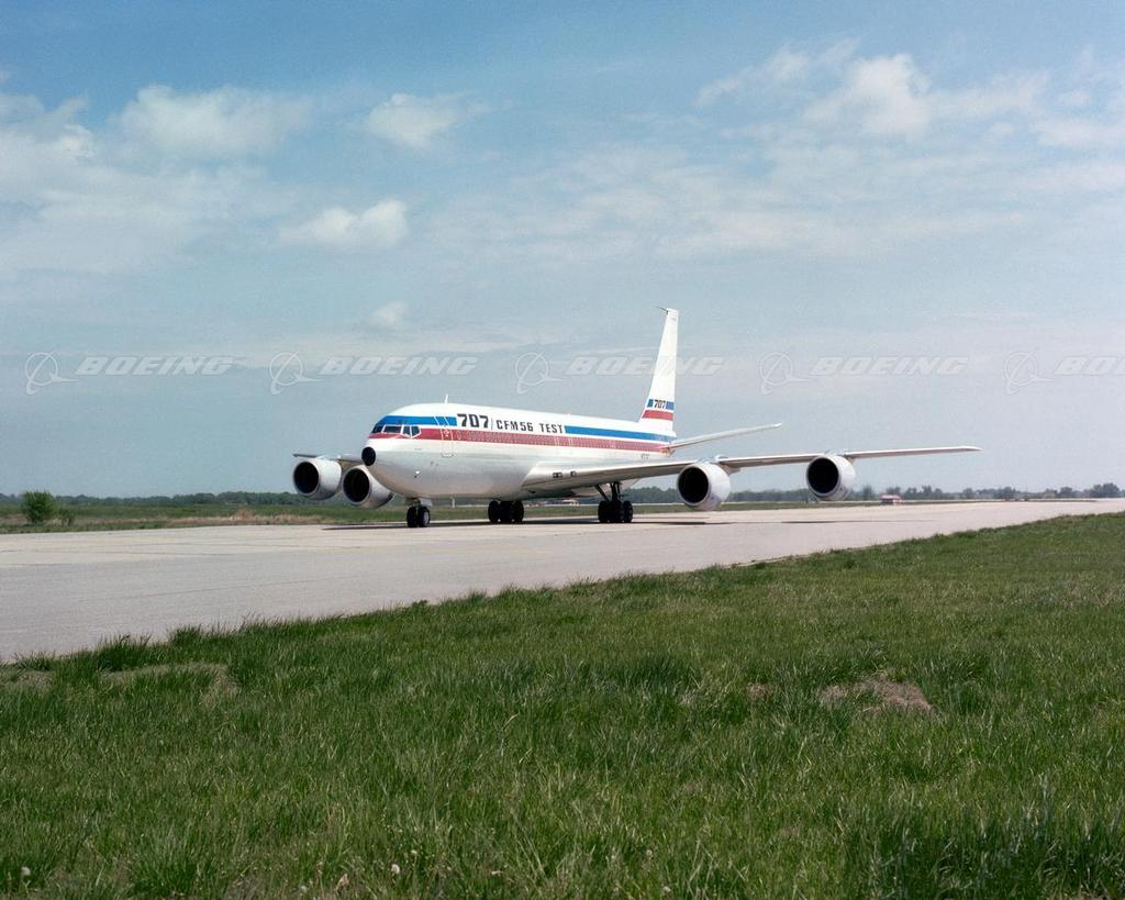 Boeing Images - Boeing 707 CFM56 Engine Test