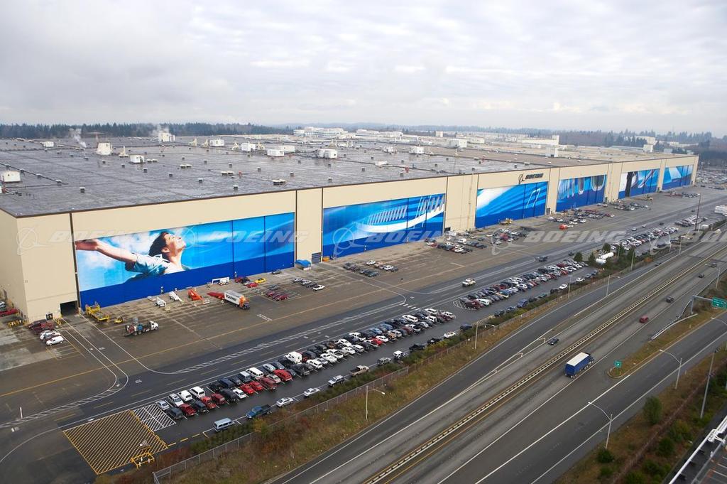 Boeing Images - Boeing's New Livery Displayed on Hangar Doors of ...