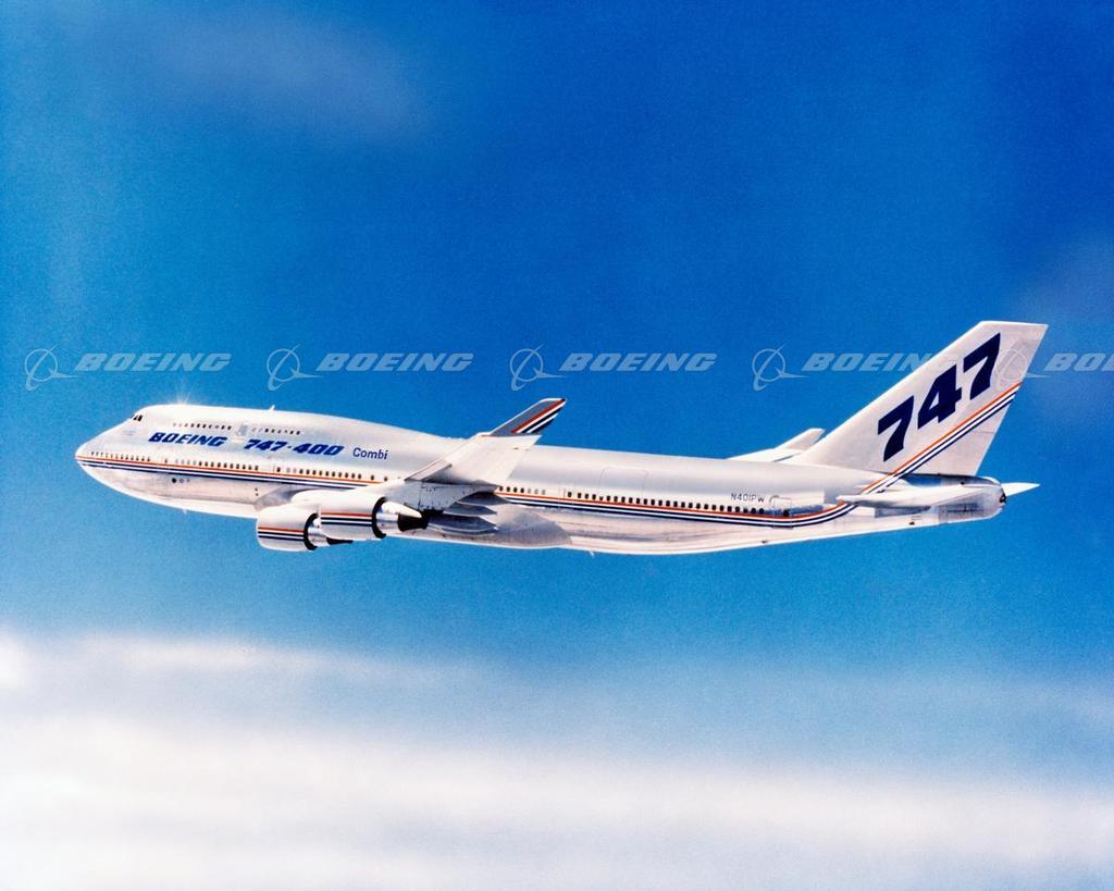 Boeing Images - 747-400 Combi in Flight