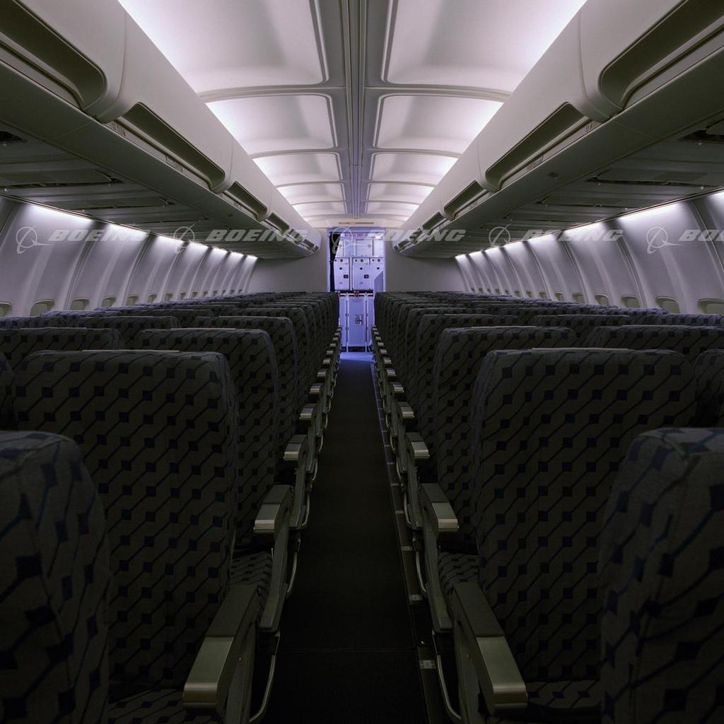 Boeing Images - 737-300 Passenger Cabin