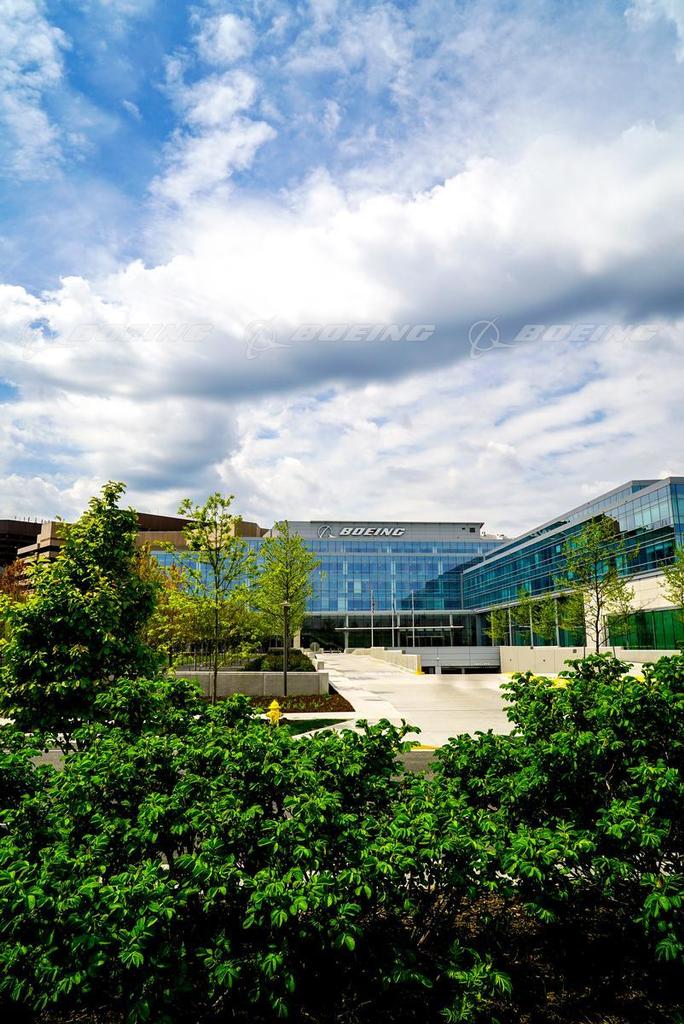 Boeing Images - Boeing Long Bridge Facility in Arlington