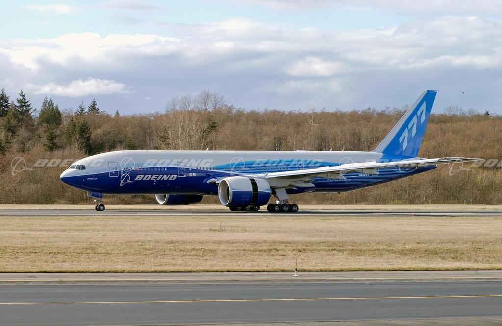 Boeing Images - Boeing 777-200LR Worldliner Completes Taxi Test