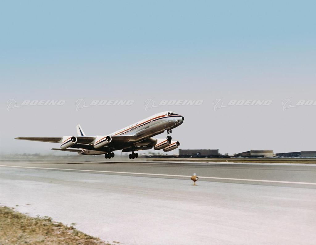 Boeing Images - DC-8 Takes Off
