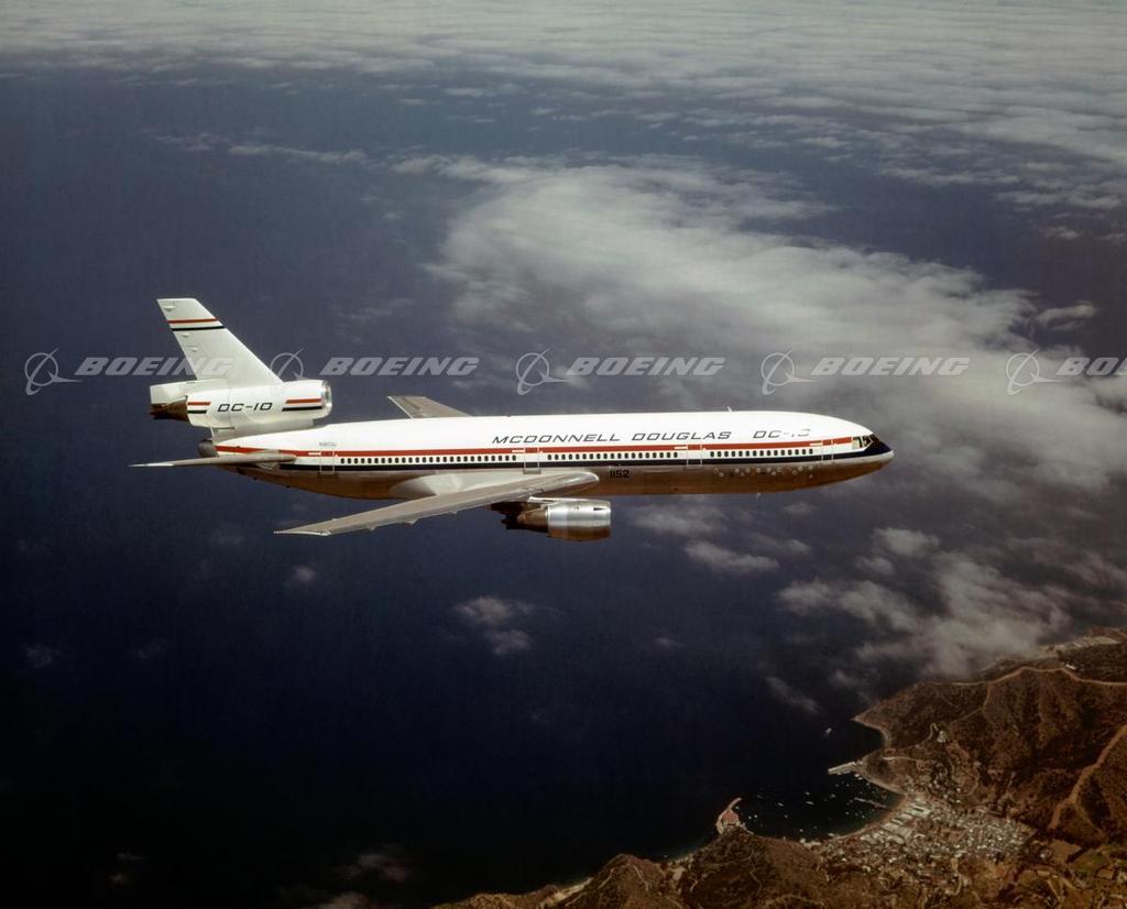 Boeing Images - DC-10 in Flight