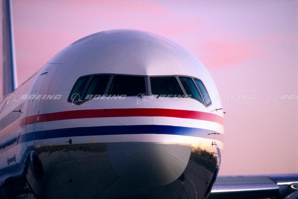 Boeing Images - 767-400ER Nose