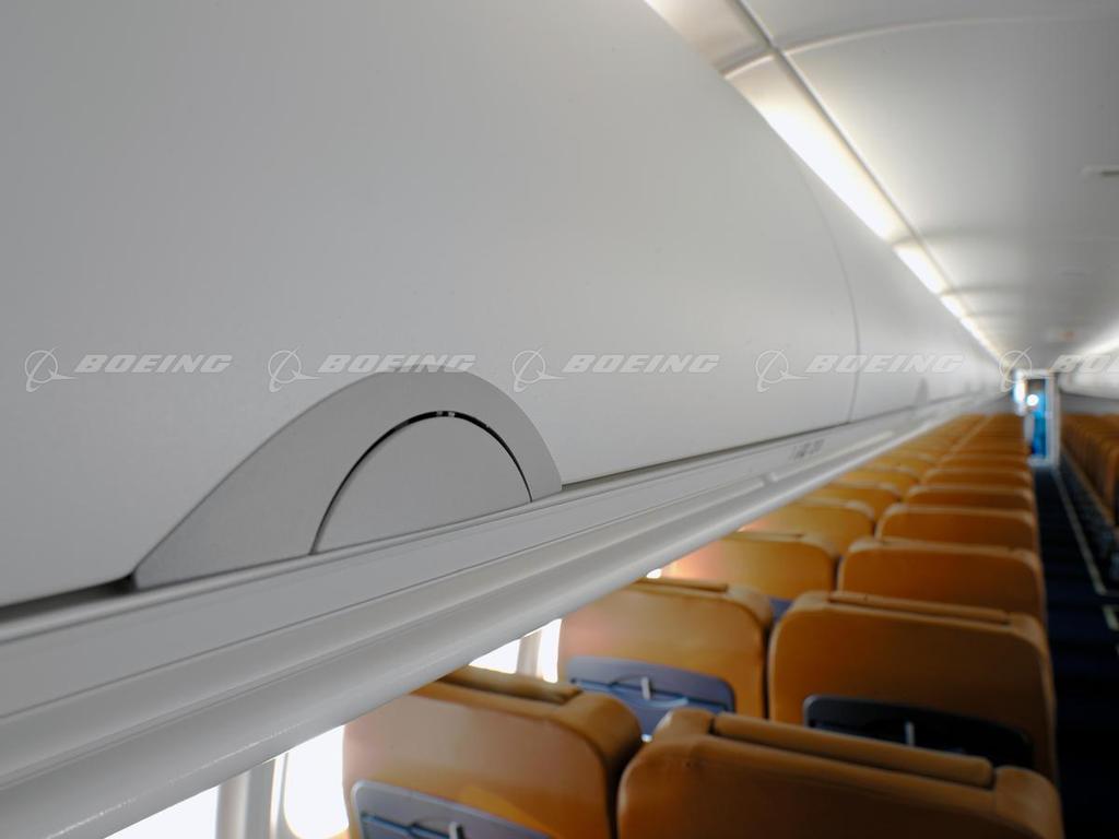 Boeing Images - 717-200 Overhead Bin